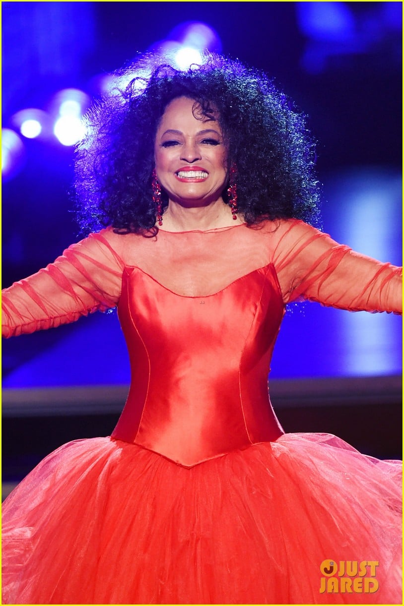 Is Diana Ross Married or Dating? Relationship History Explained: Photo ...