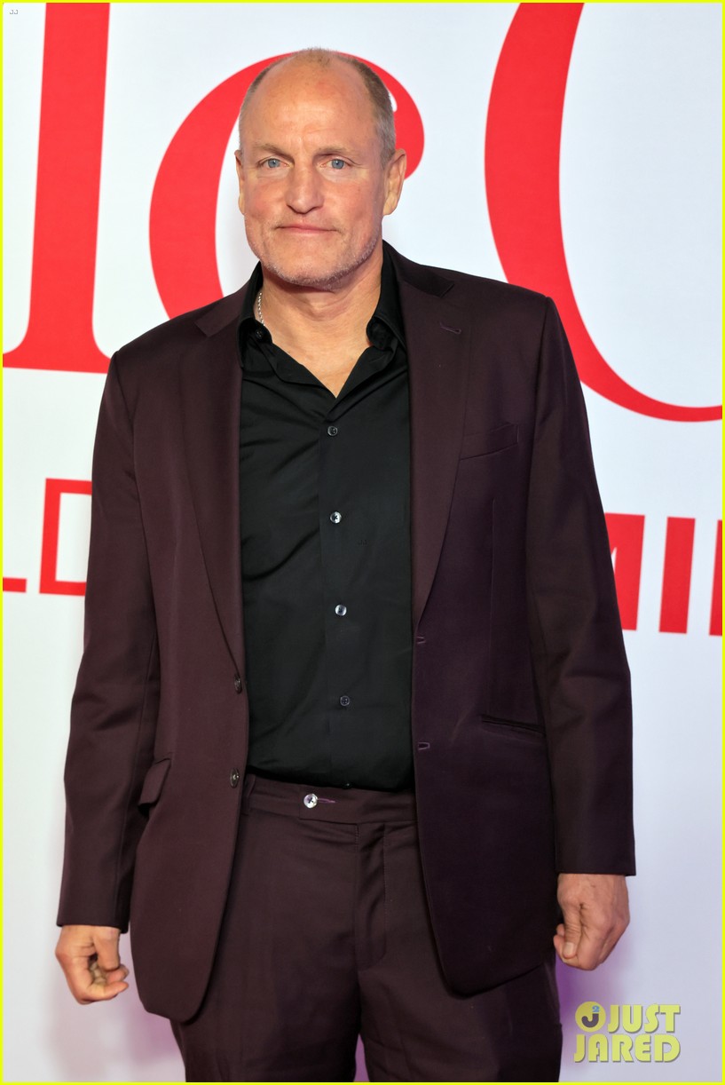 Emma Mackey Makes Rare Red Carpet Appearance with Boyfriend Martin ...