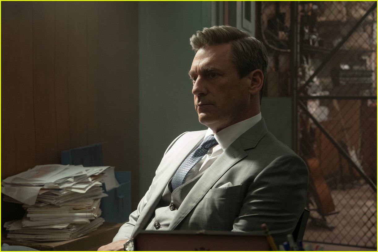 'Your Friends & Neighbors' First Look Photos, Premiere Date & More ...