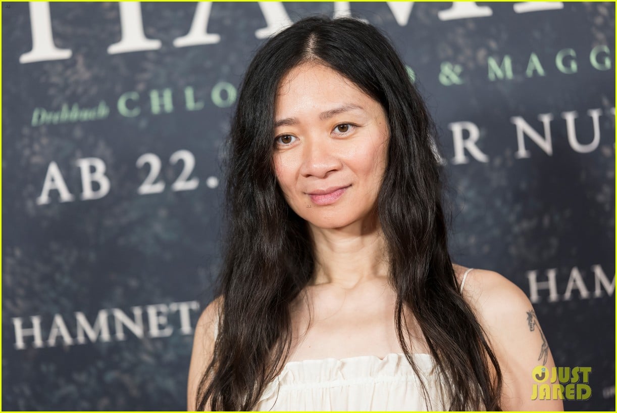 Jessie Buckley & Chloe Zhao Step Out for 'Hamnet' Berlin Premiere After ...