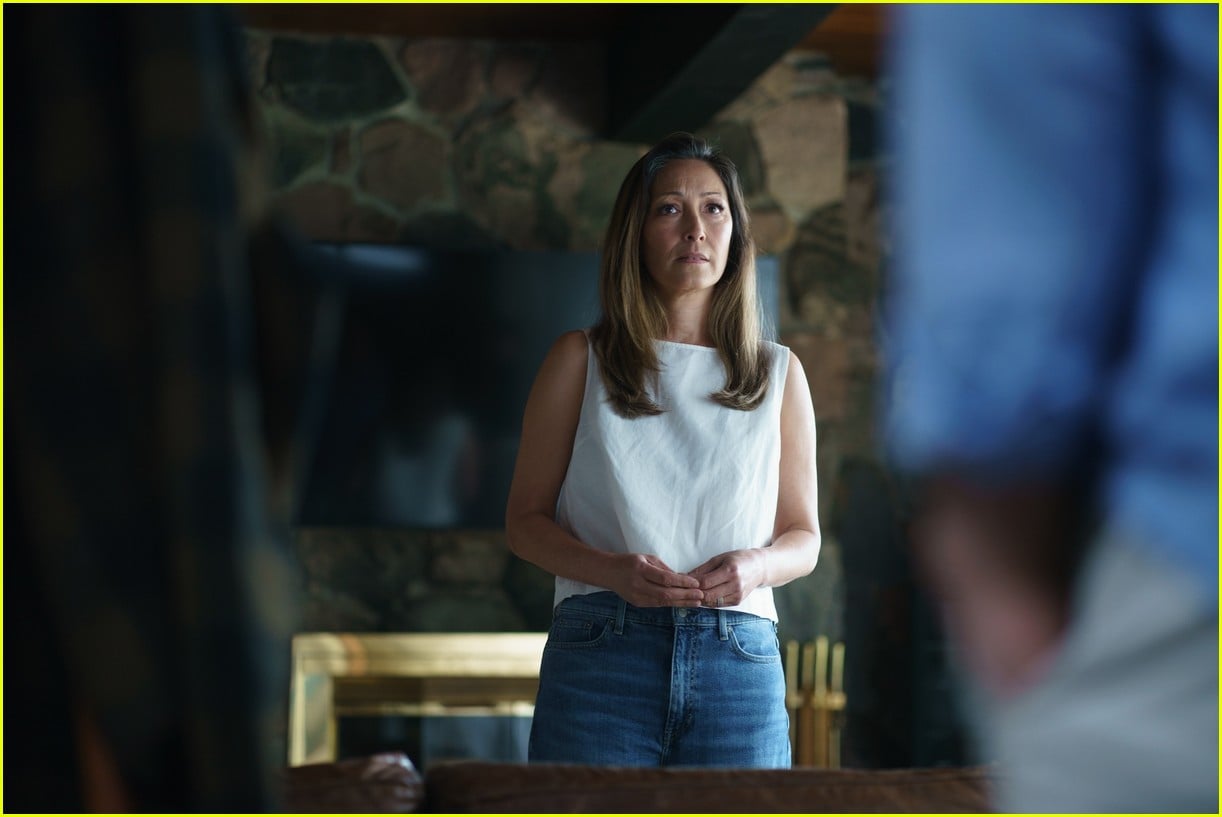 'Heated Rivalry' Season 1 Finale: See Every Photo From 'The Cottage ...