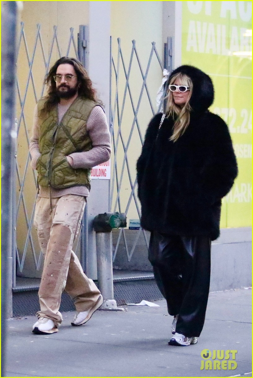 Heidi Klum Bundles Up In Fuzzy Coat For Weekend Outing With Husband Tom ...