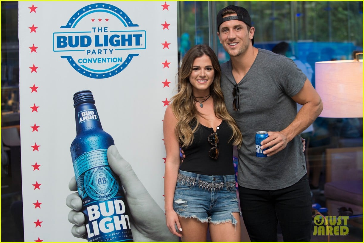 'The Bachelorette' Stars JoJo Fletcher & Jordan Rodgers Welcome First ...