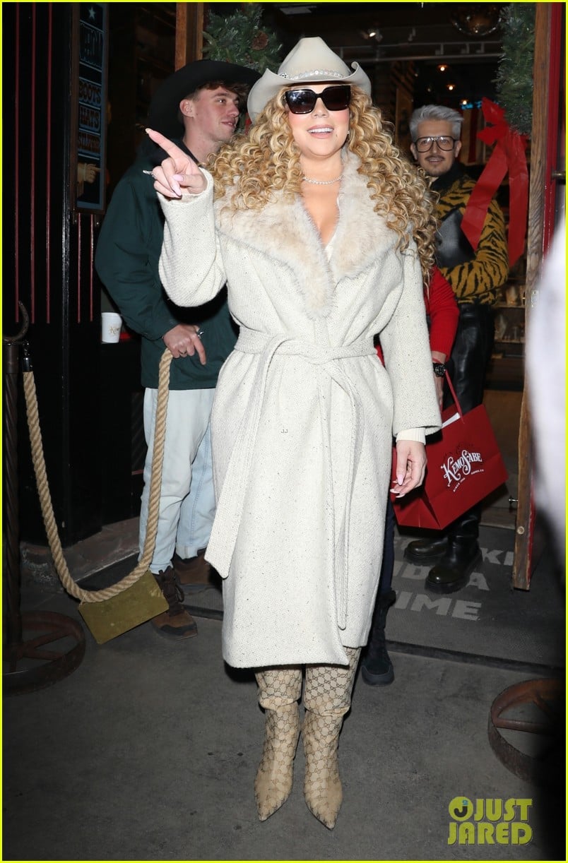 Mariah Carey Steps Out in Aspen for Designer Shopping Trip, Tries On ...