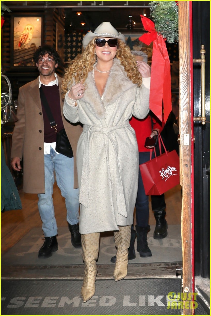 Mariah Carey Steps Out in Aspen for Designer Shopping Trip, Tries On ...