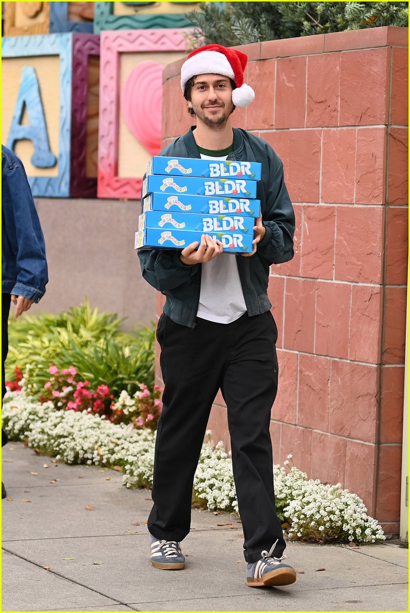 Alex & Nat Wolff Spread Holiday Cheer With Toy Delivery to Children's Hospital LA: Photo 5257893 ...