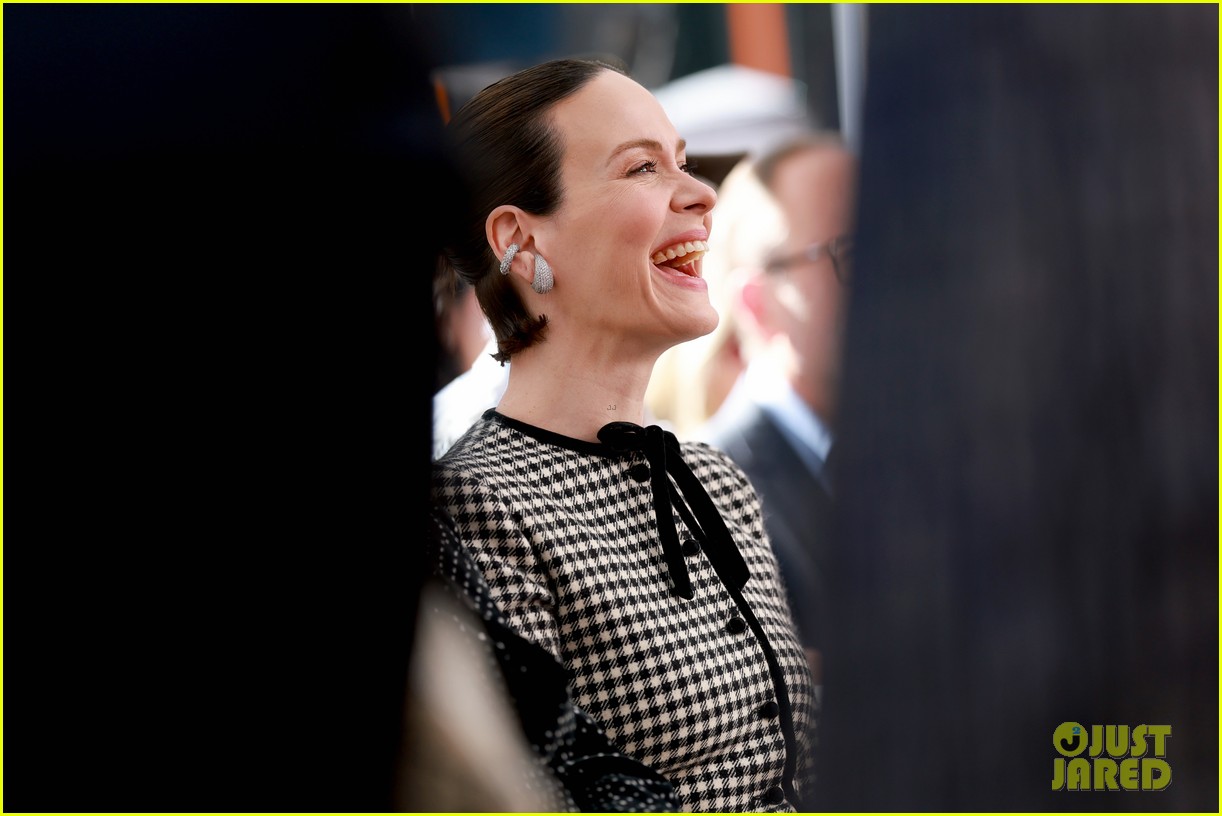 Sarah Paulson Gets Star on Hollywood Walk of Fame with Support from ...