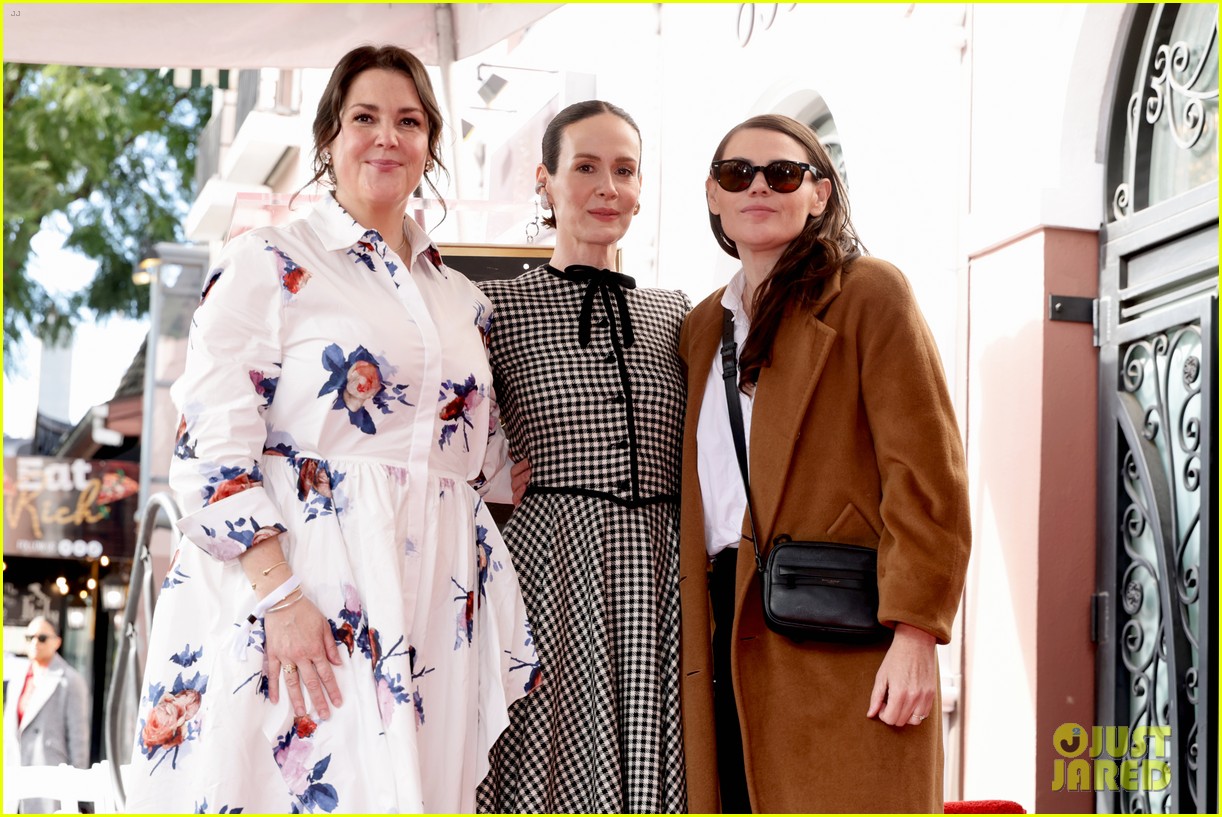 Sarah Paulson Gets Star on Hollywood Walk of Fame with Support from ...