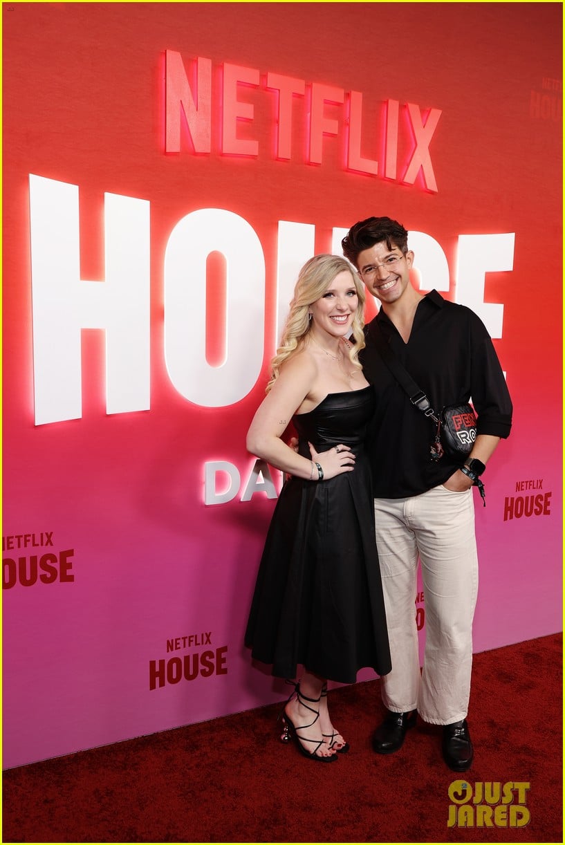 PrestonPlayz Net Worth 2025: How Much the YouTuber Makes From Gaming ...