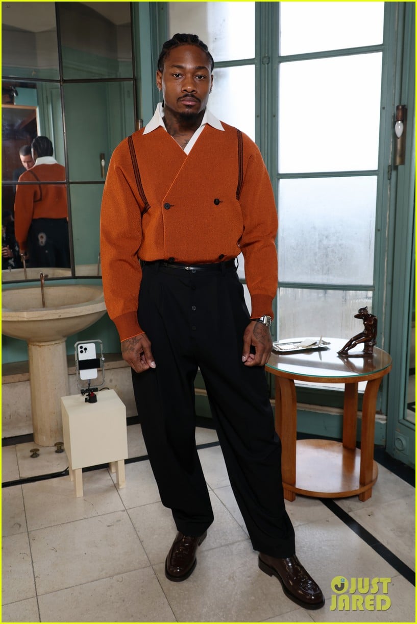 Stefon Diggs' Personal Chef Claims He Hit & Choked Her & Unnamed Woman ...