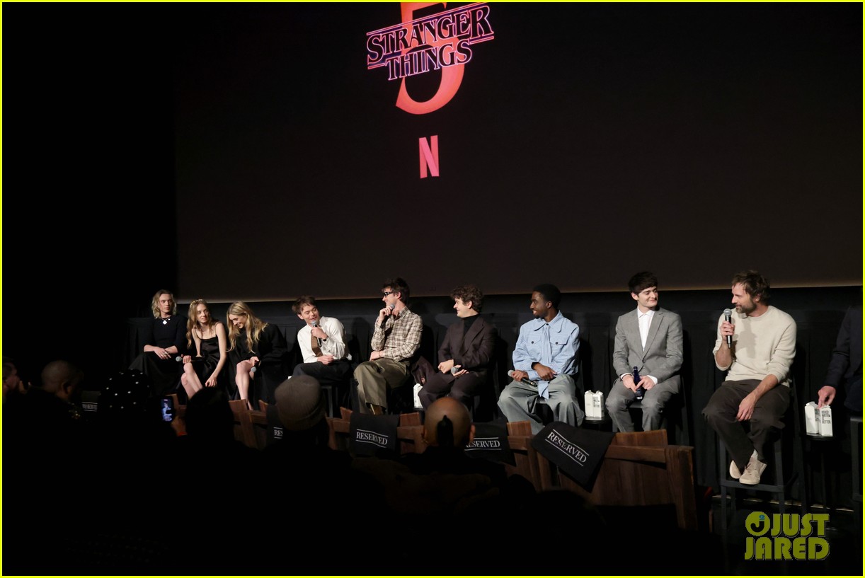 'Stranger Things' Cast Celebrate Final Episodes with Special Screening ...
