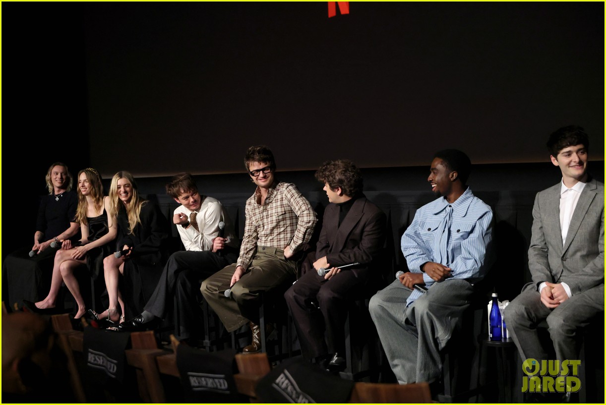 'Stranger Things' Cast Celebrate Final Episodes with Special Screening ...