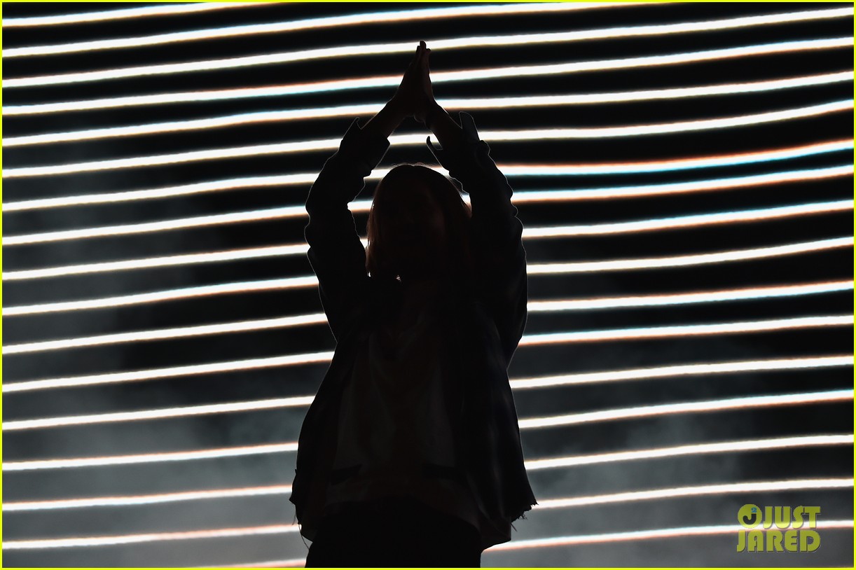 'Come On Superman, Say Your Stupid Line' Lyrics & Meaning: Tame Impala ...