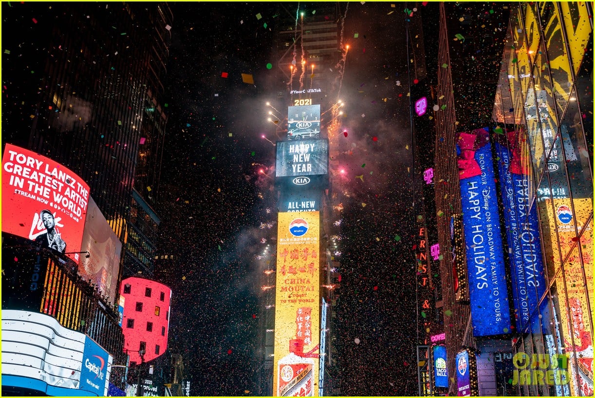 Why Are There Going to Be Two Ball Drops in Times Square During New ...