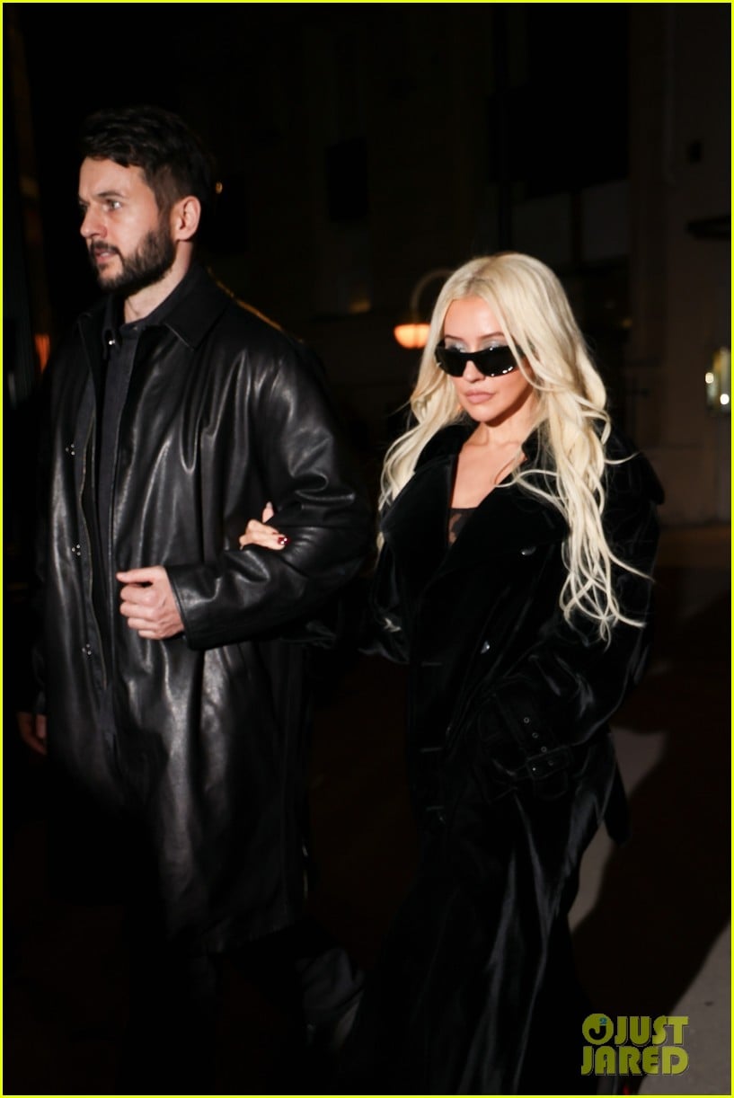Christina Aguilera Has a Date Night in Paris with Partner Matthew ...