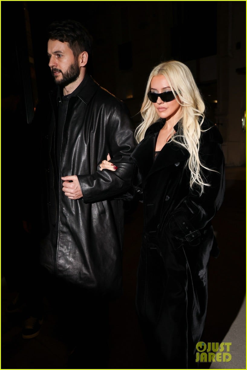 Christina Aguilera Has a Date Night in Paris with Partner Matthew ...