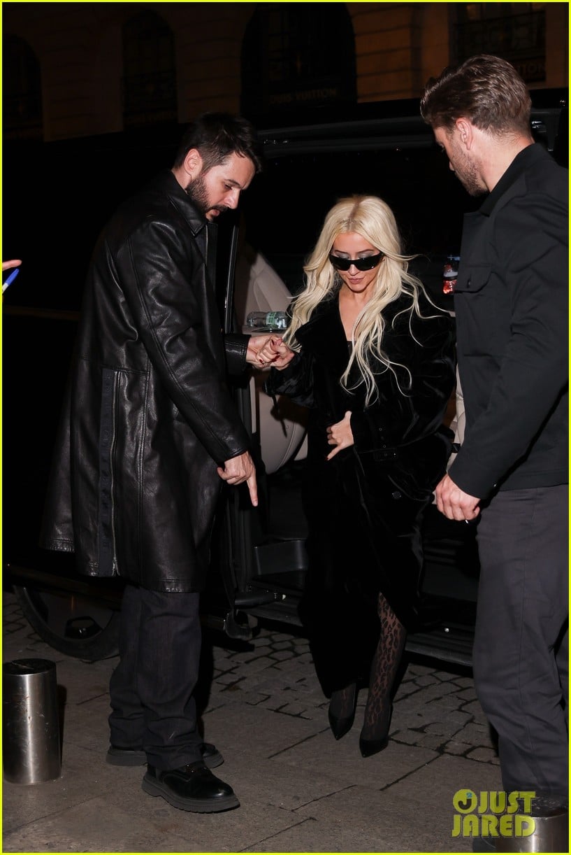 Christina Aguilera Has a Date Night in Paris with Partner Matthew ...