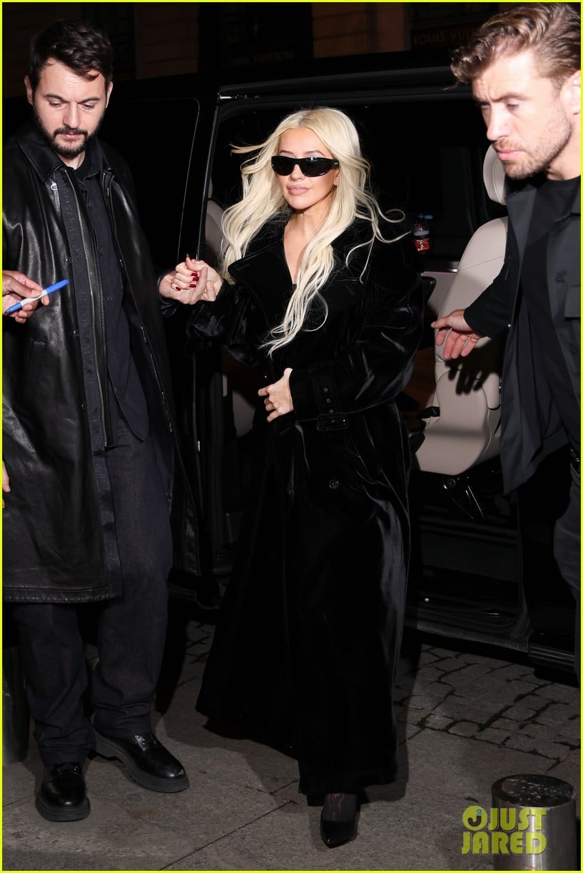 Christina Aguilera Has a Date Night in Paris with Partner Matthew ...
