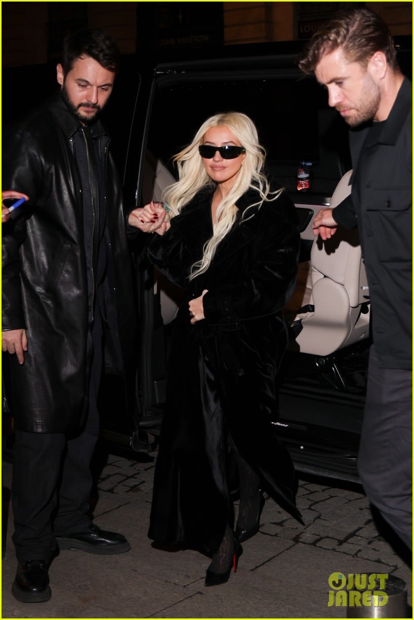 Christina Aguilera Has a Date Night in Paris with Partner Matthew ...