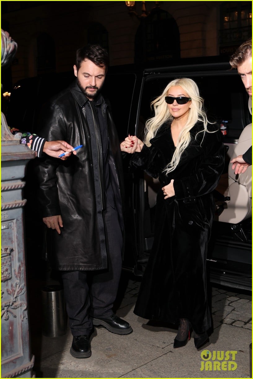 Christina Aguilera Has a Date Night in Paris with Partner Matthew ...