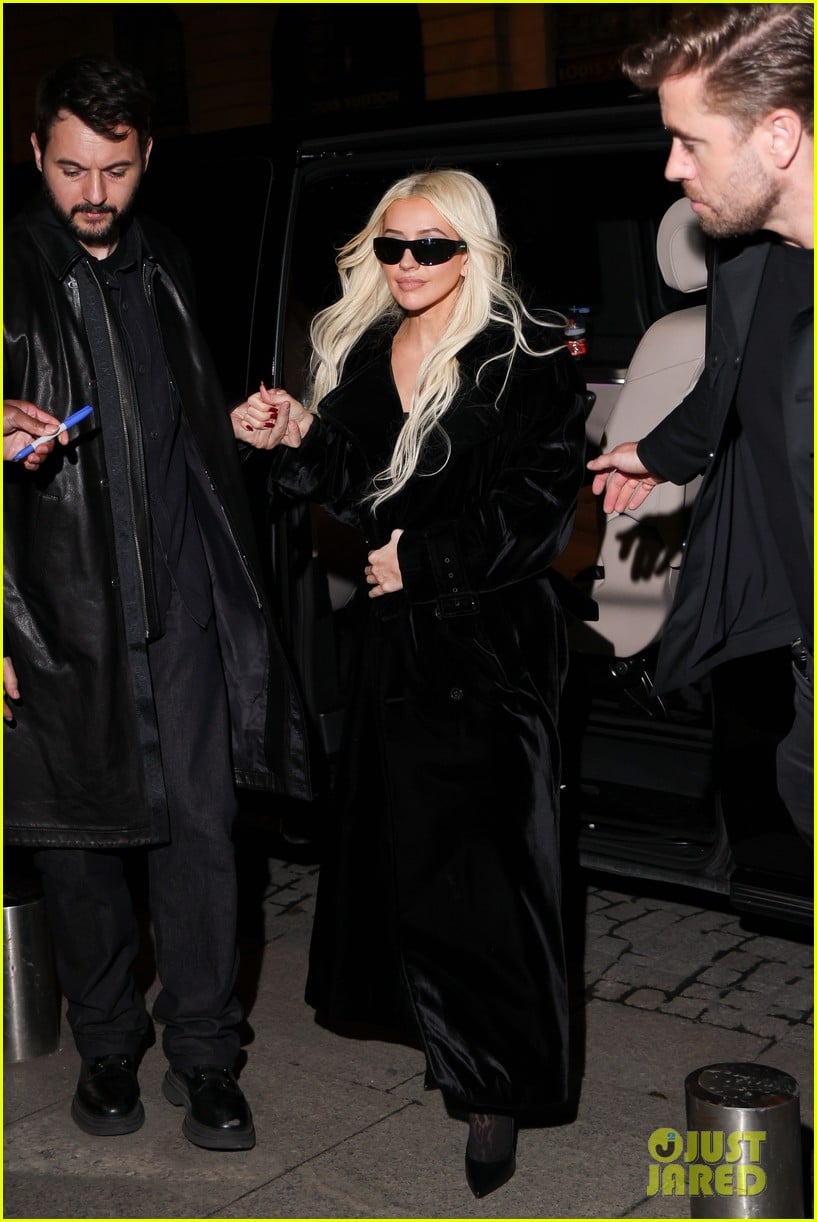 Christina Aguilera Has a Date Night in Paris with Partner Matthew ...