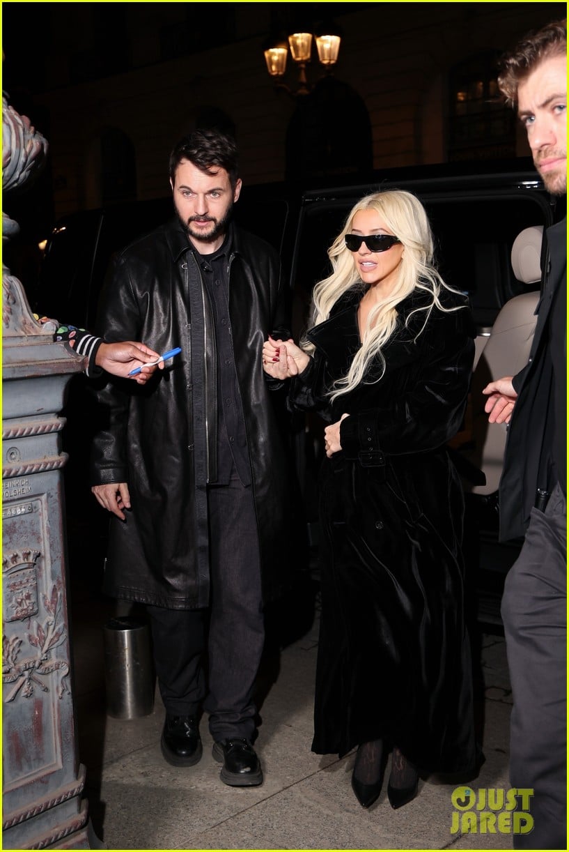Christina Aguilera Has a Date Night in Paris with Partner Matthew ...