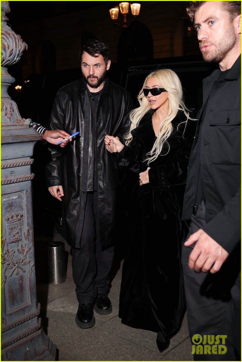Christina Aguilera Has a Date Night in Paris with Partner Matthew ...