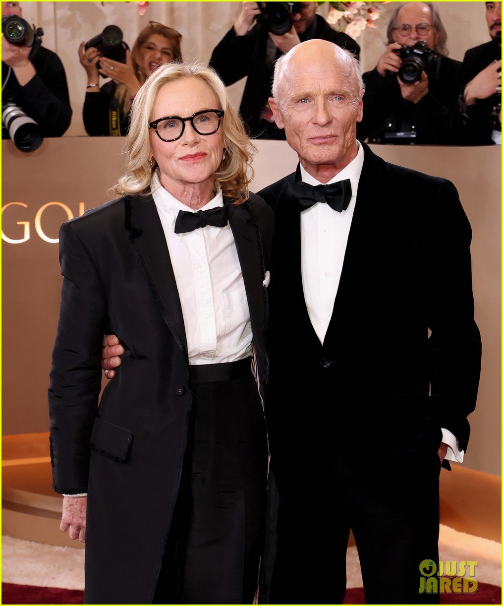 Amy Madigan Opens Up About Her 40+ Year Marriage to Ed Harris: Photo ...