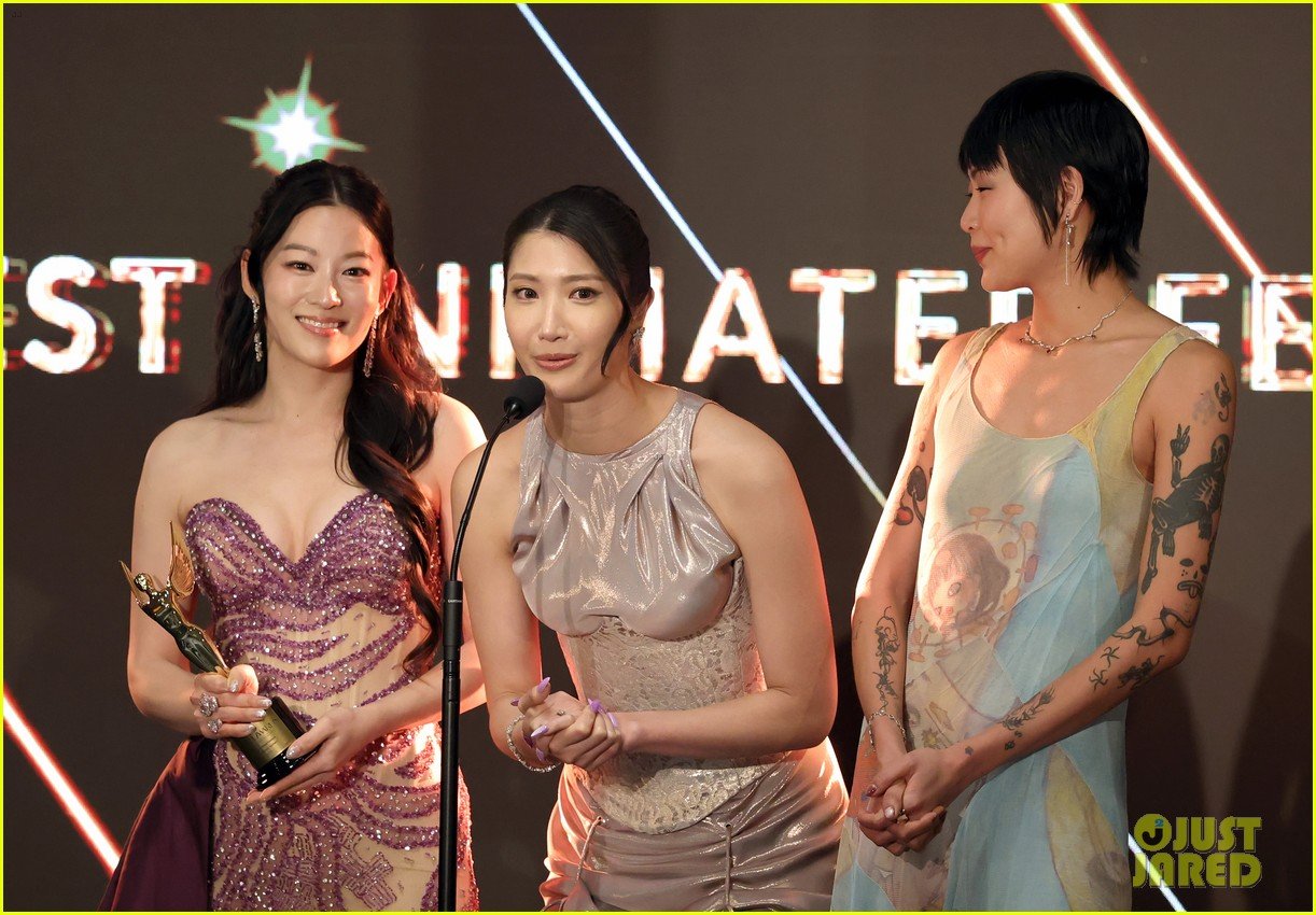 Arden Cho & Dylan O'Brien Have 'Teen Wolf' Reunion at Astra Film Awards ...
