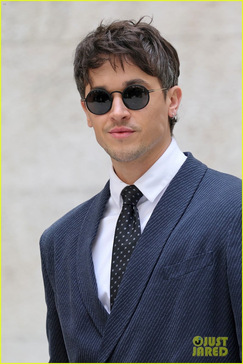 Hudson Williams & Tom Blyth Step Out for Giorgio Armani Fashion Show in ...