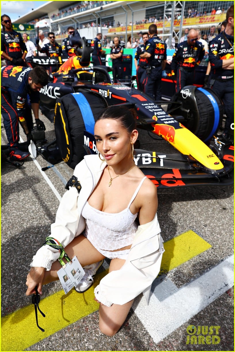 Who Is Justin Herbert Dating? He's Linked to Madison Beer (Photos ...