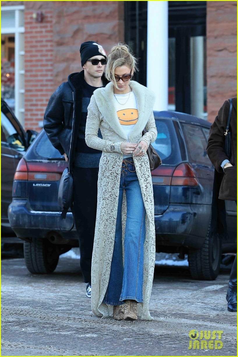 Bella Hadid Shows Off Her Off-Duty Model Style While Stepping Out in ...