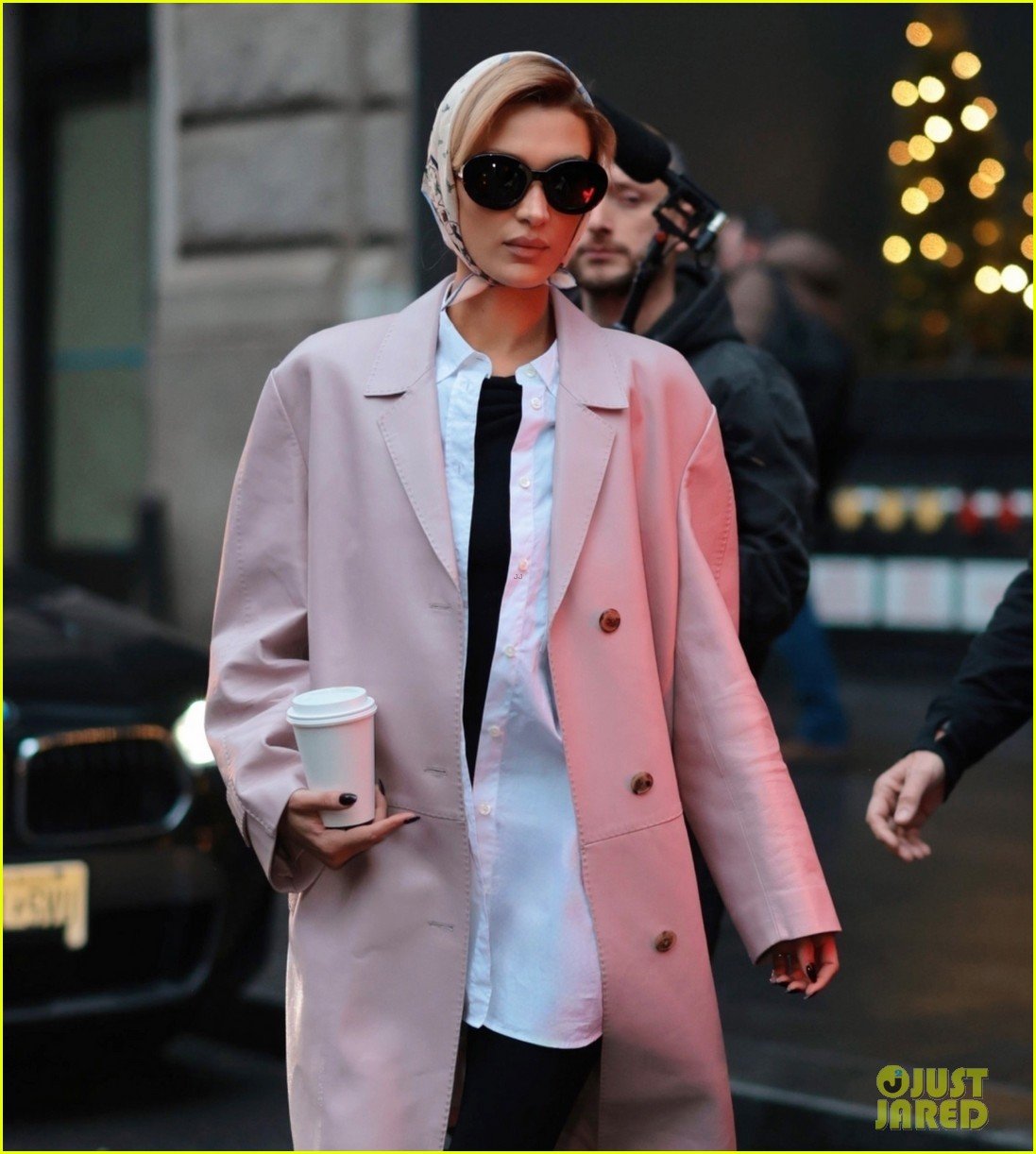 Bella Hadid Wears Chic Outfit While Stepping Out for Coffee in NYC ...