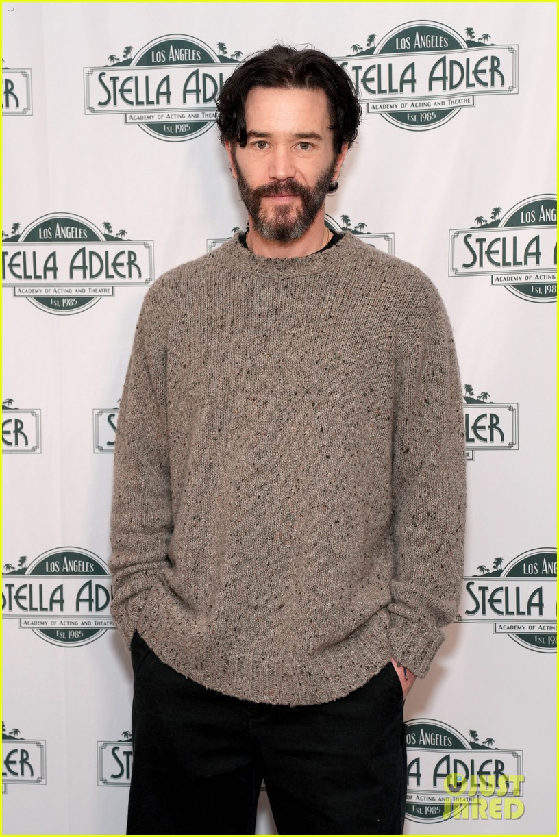 Marvel Stars Mark Ruffalo & Don Cheadle Reunite at 'All the President's ...