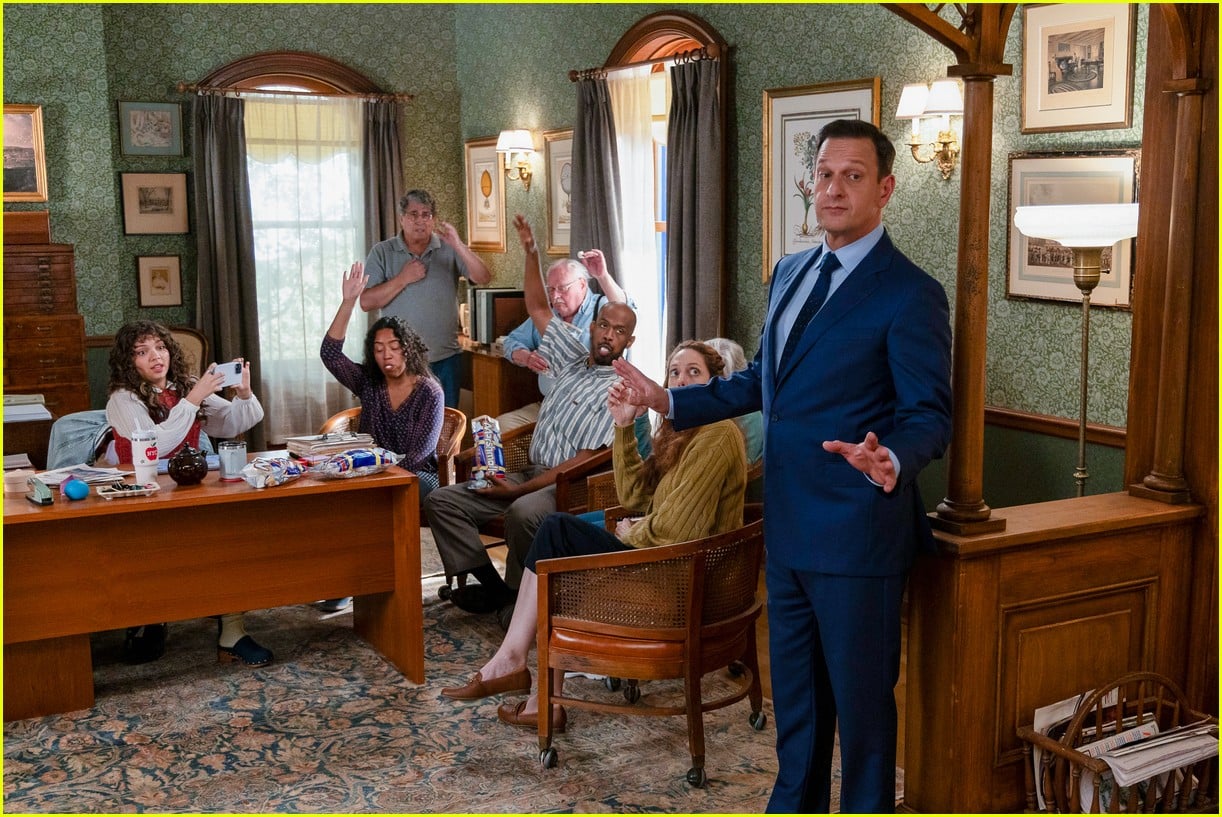 'Best Medicine' on FOX: See the Reviews & New Time Slot Details: Photo ...