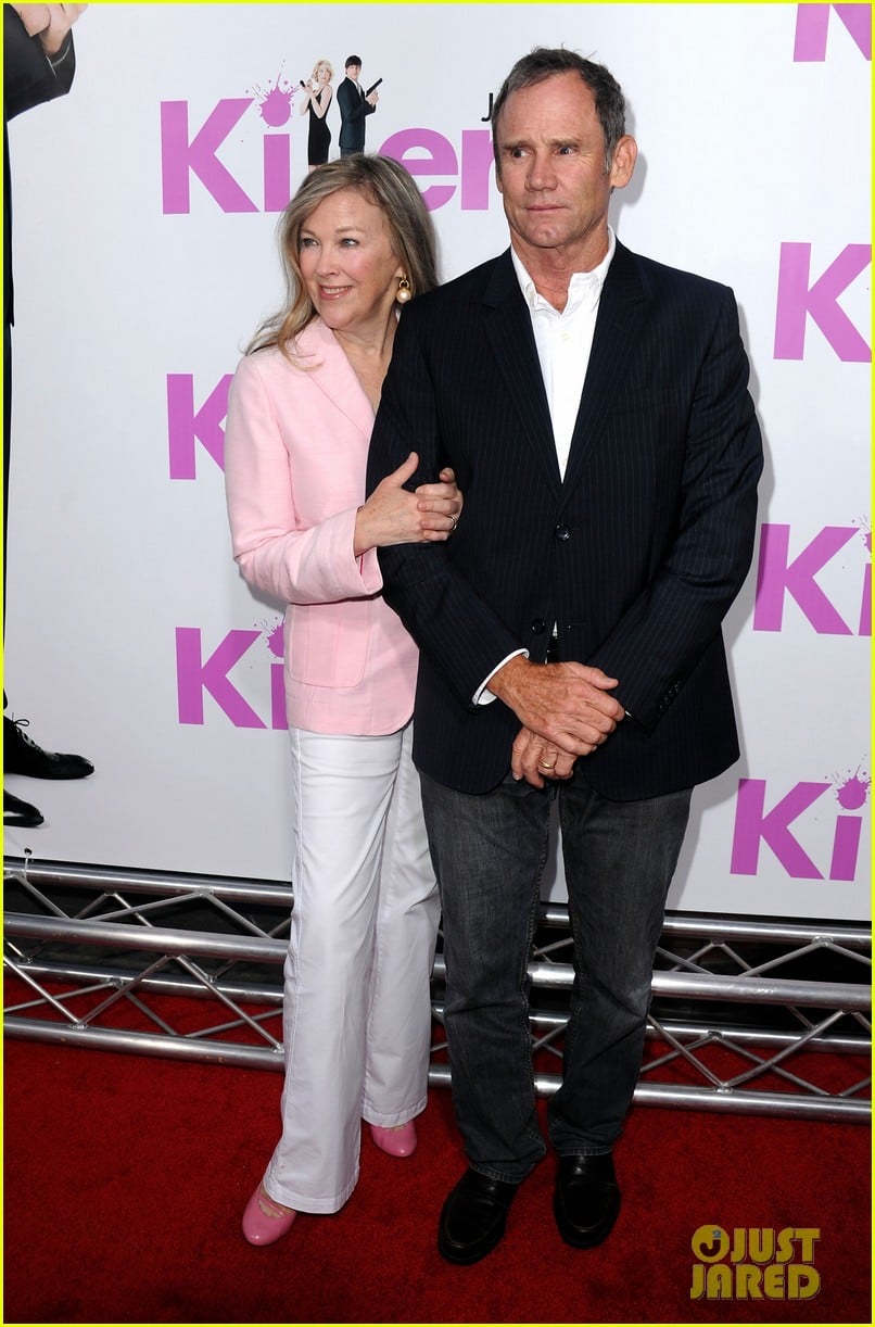 Who Is Catherine O'Hara's Husband? All About Bo Welch & How They Met on ...
