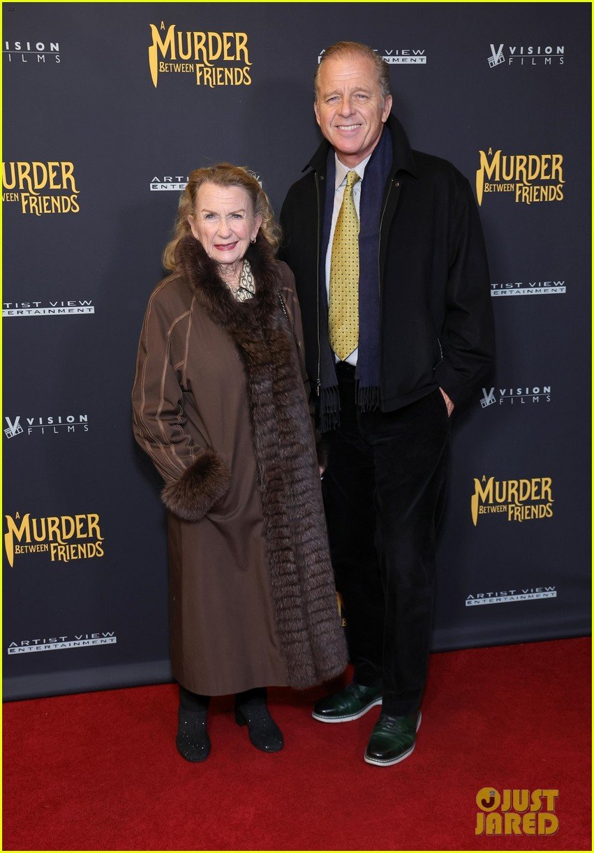 Hollywood Legends Maxwell Caulfield, 66, & Juliet Mills, 84, Make Red ...