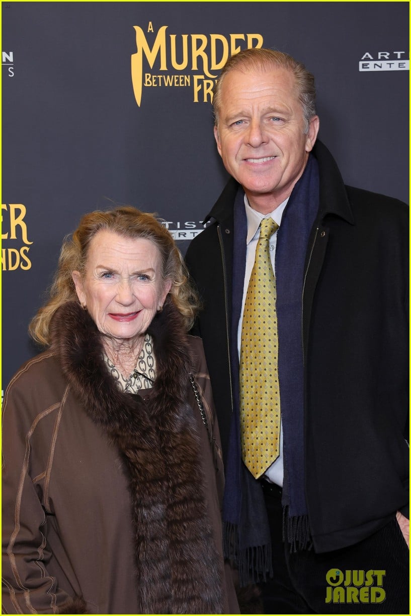 Hollywood Legends Maxwell Caulfield, 66, & Juliet Mills, 84, Make Red ...