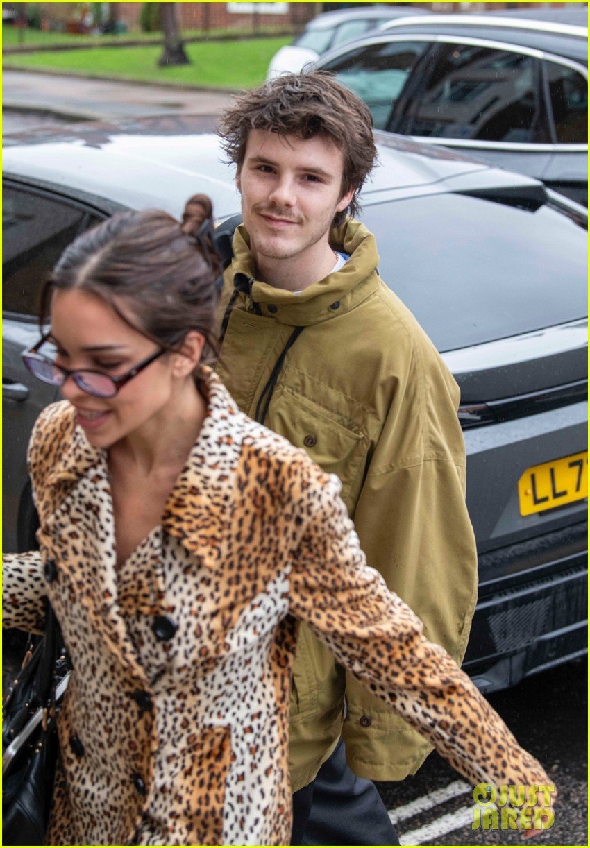 Cruz Beckham Spotted with Girlfriend Jackie Apostel in First Sighting ...