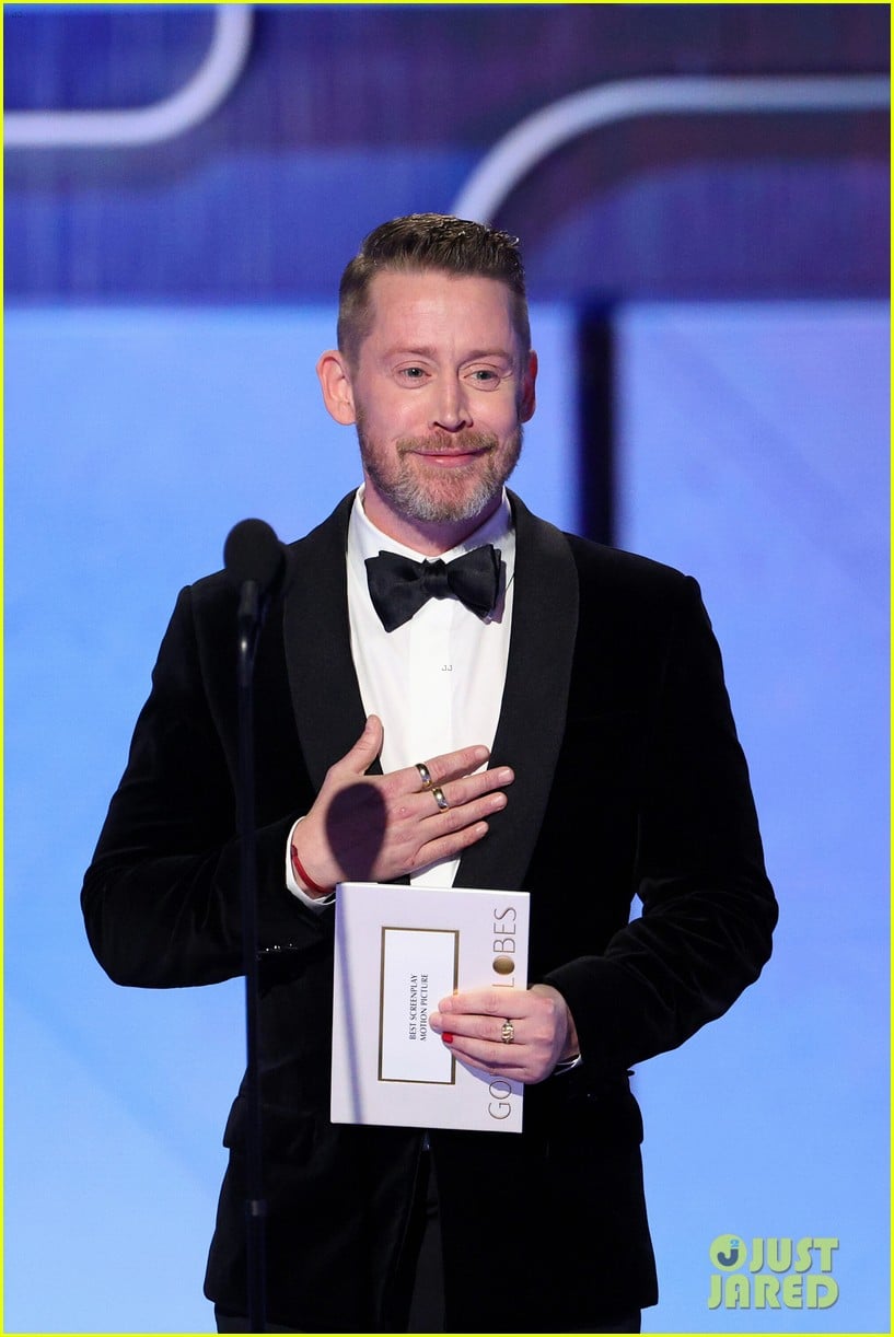 Macaulay Culkin Returns to Golden Globes for First Time in 35 Years ...