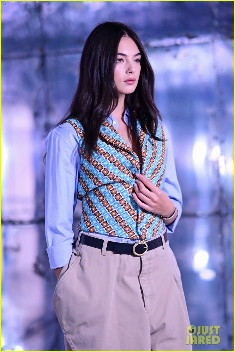 Rihanna, Jennifer Lawrence, Anya Taylor-Joy, & More Stars Attend Dior ...