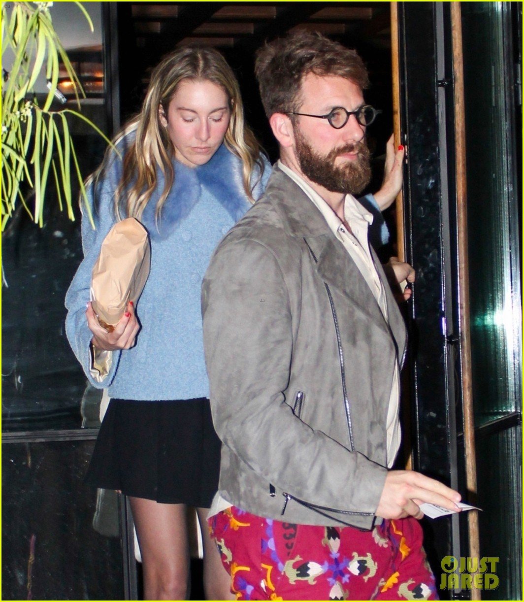 Este Haim & Husband Jonathan Levin Step Out for Dinner in WeHo Days ...