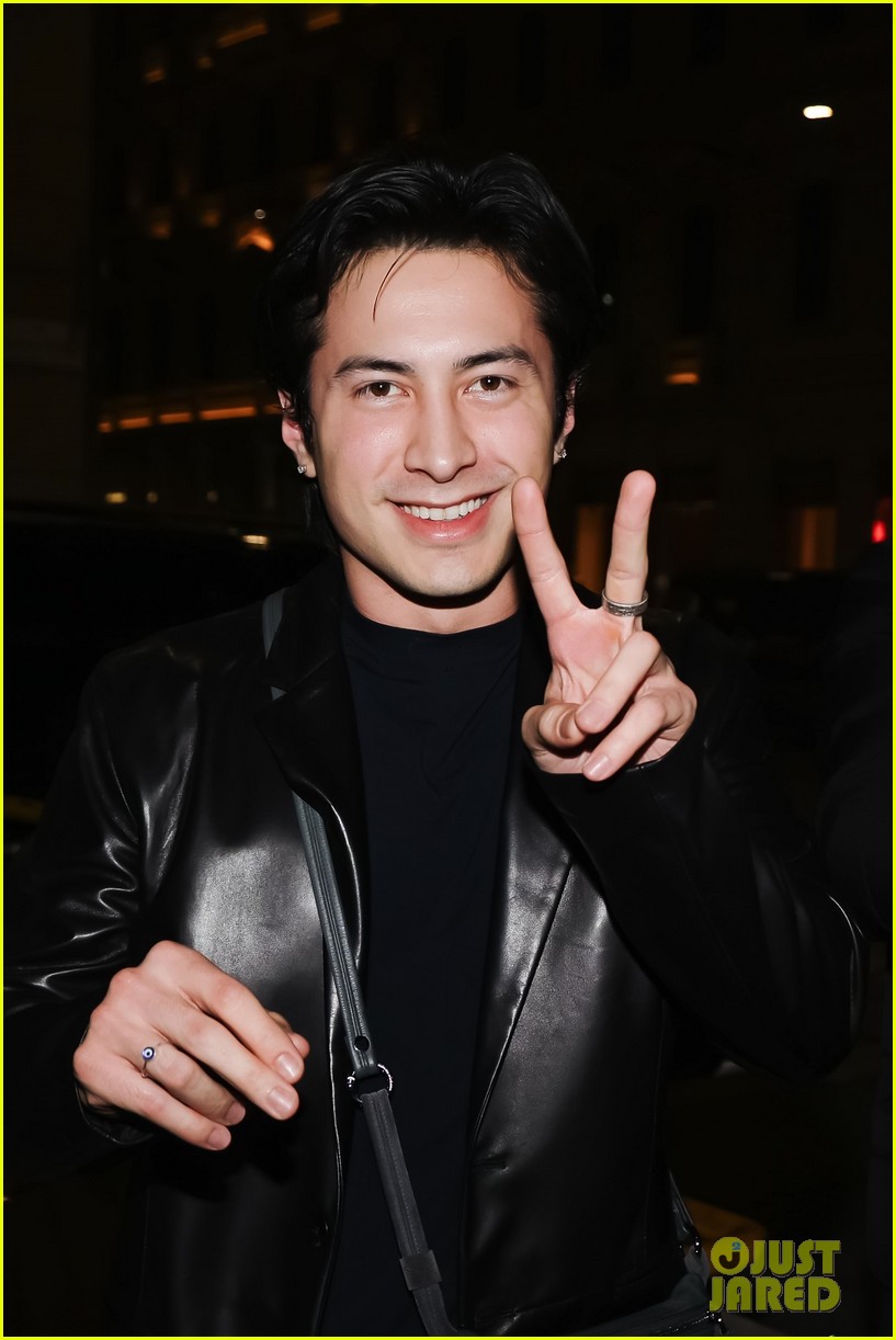 Jimmy Fallon Pitches Hudson Williams to Host 'Saturday Night Live ...