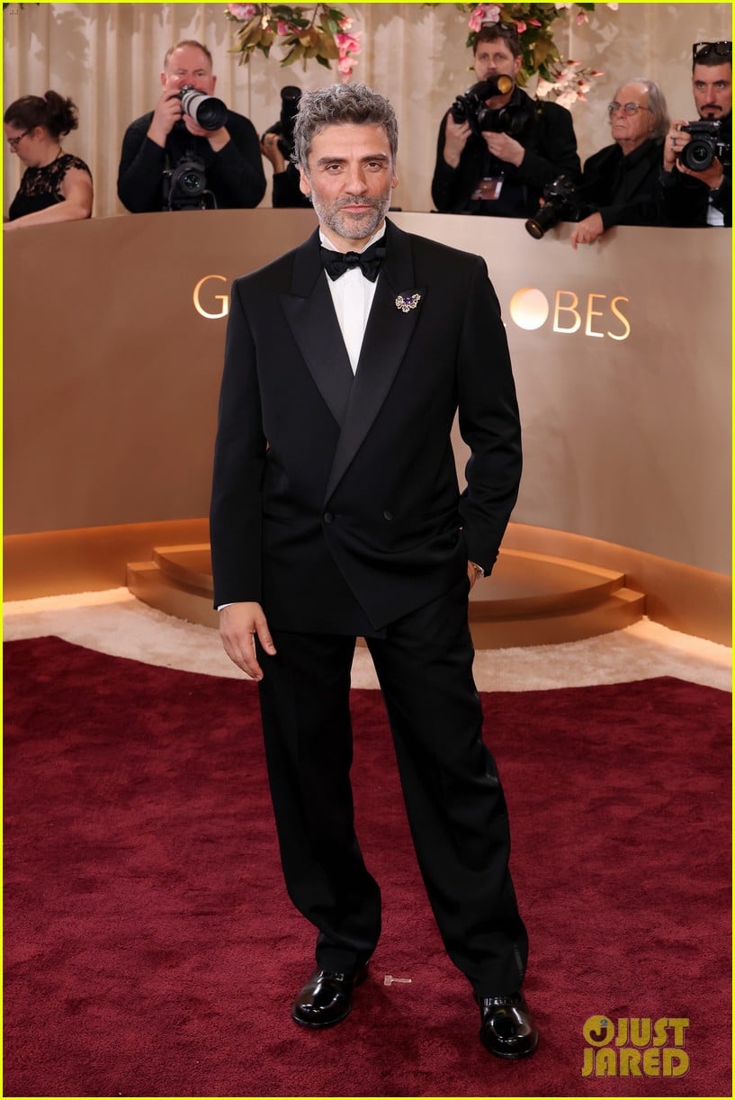 'Frankenstein' Stars Jacob Elordi, Mia Goth, & Oscar Isaac Coordinate ...