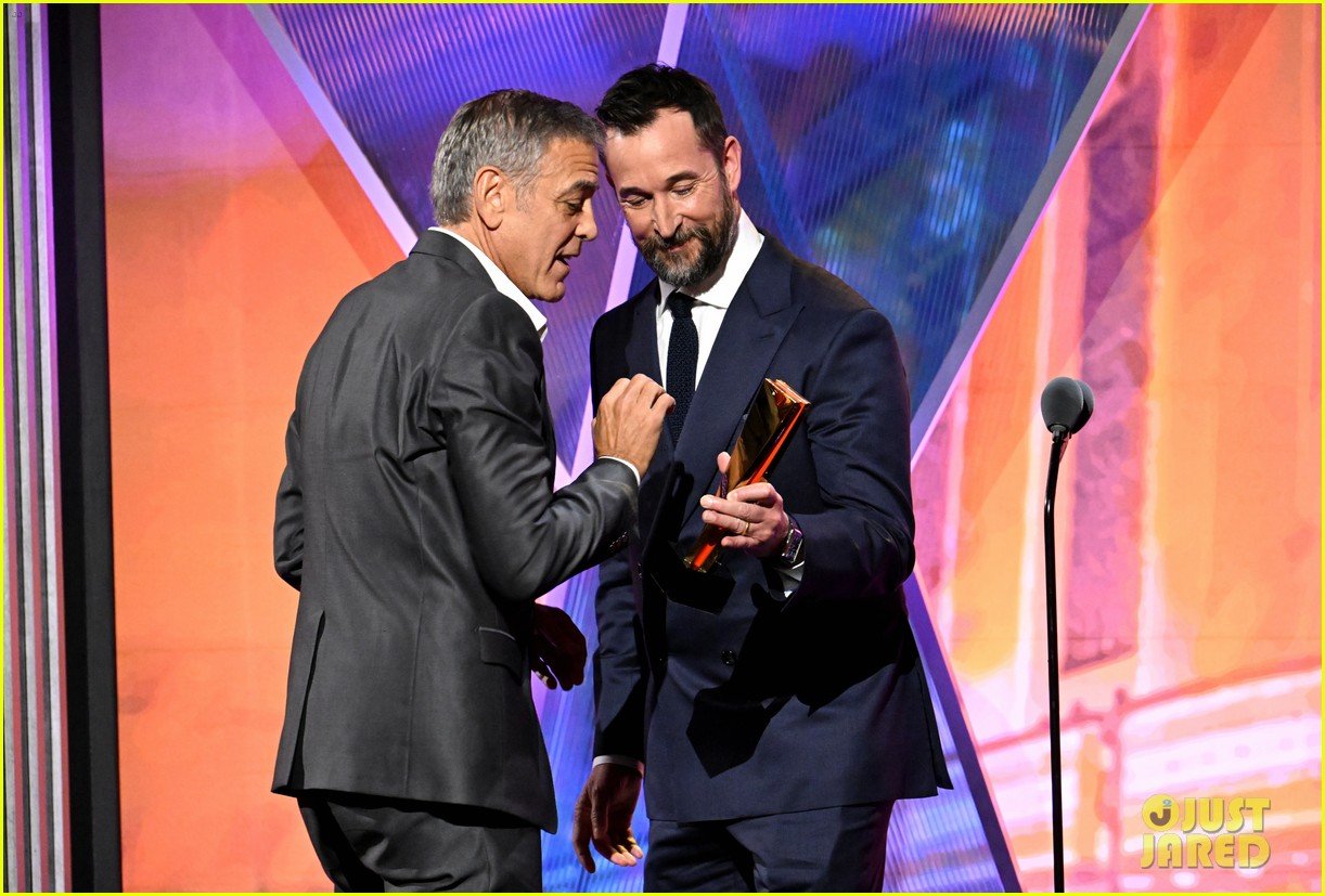 George Clooney & Noah Wyle Have 'ER' Reunion, Present Each Other With ...