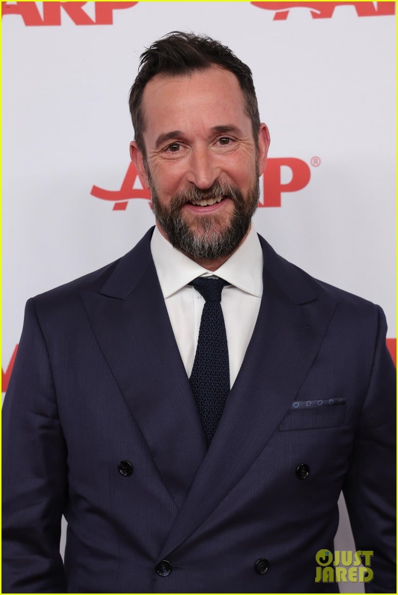 George Clooney & Noah Wyle Have 'ER' Reunion, Present Each Other With ...