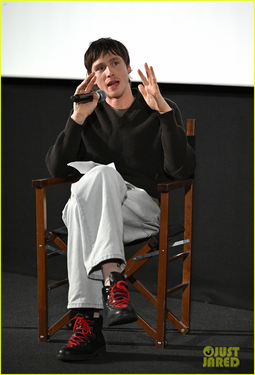 Harris Dickinson Hosts Special Screening of Paul Mescal & Jessie ...