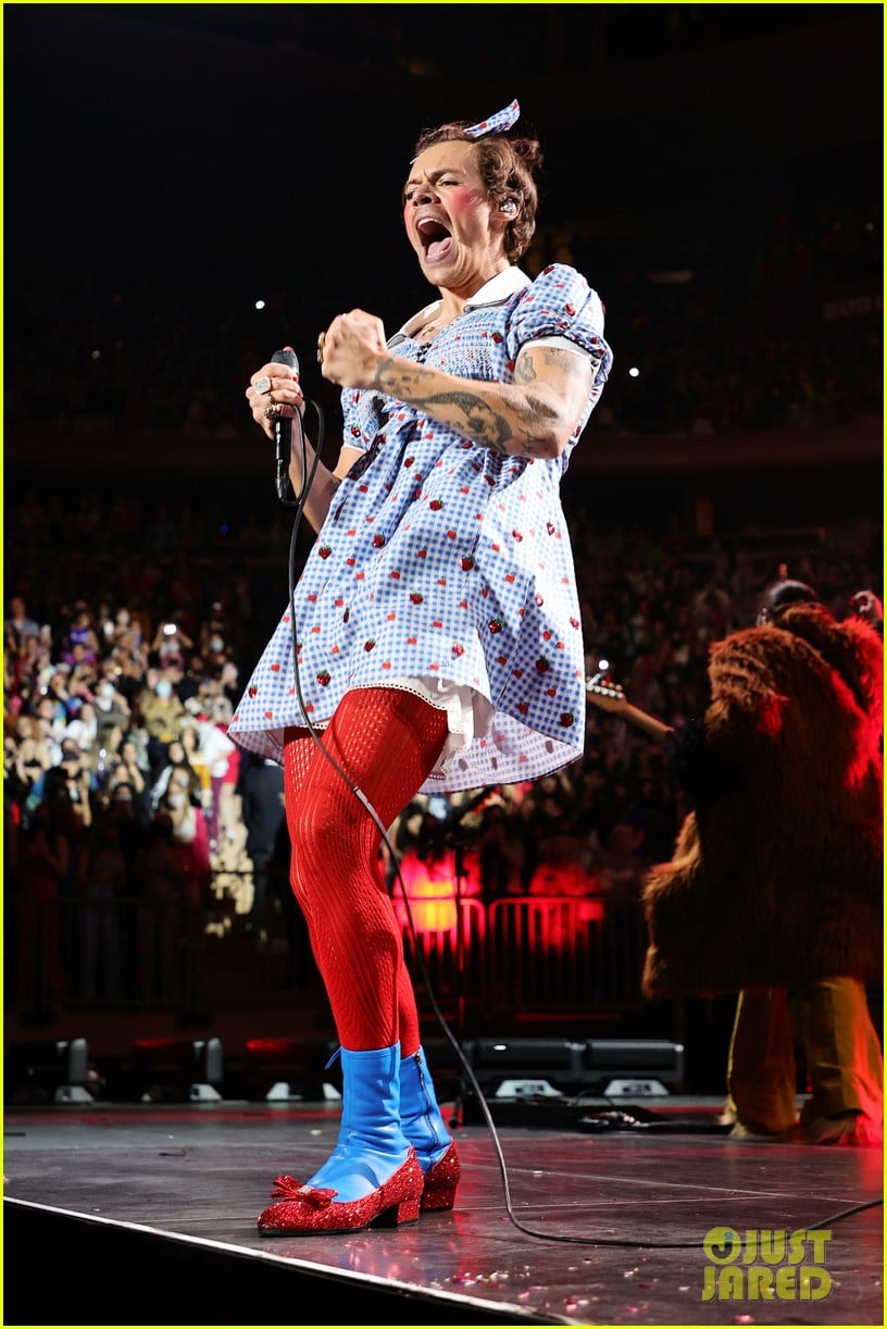 Harry Styles Announces Fourth Studio Album 'Kiss All The Time. Disco ...