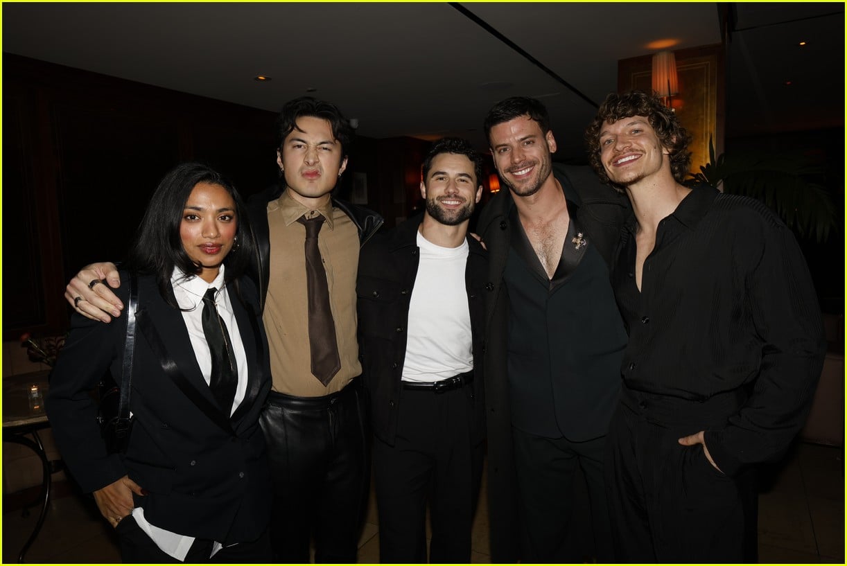 'Heated Rivalry' Stars Hudson Williams, Connor Storrie & More Reunite ...