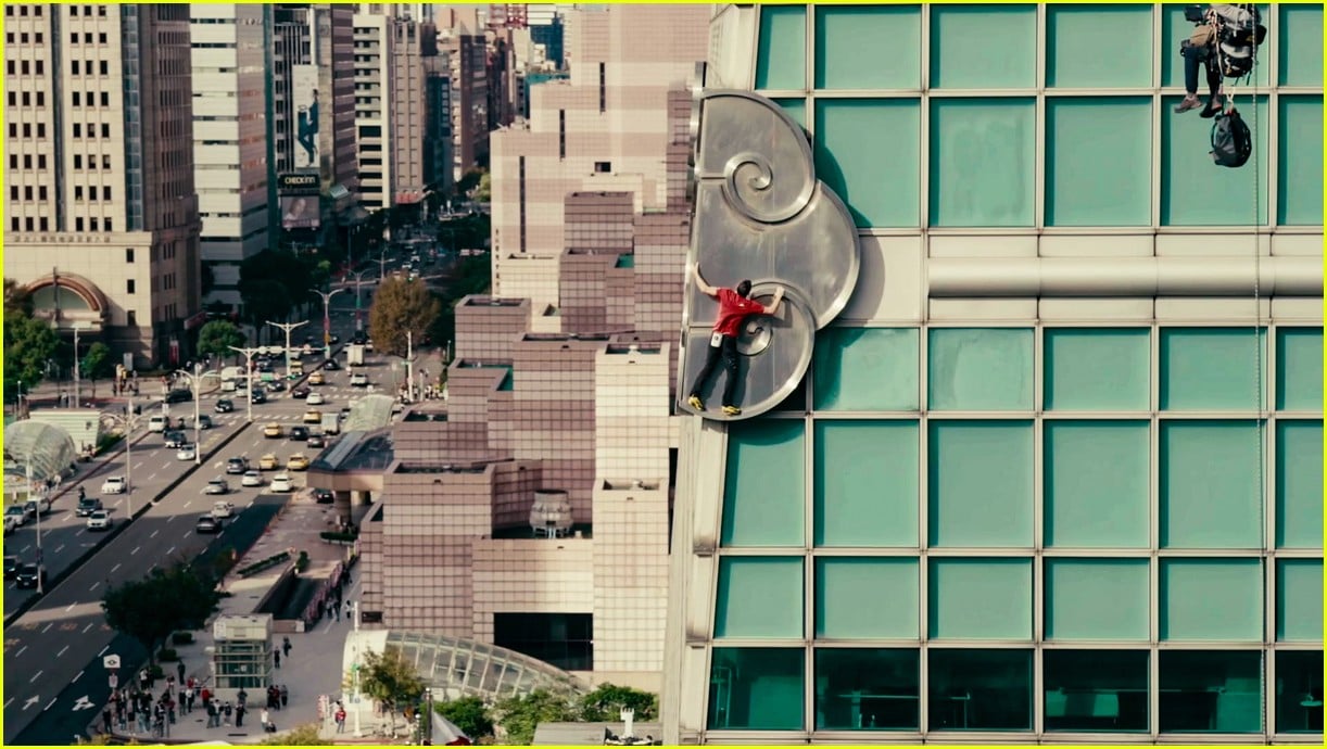 How Does Alex Honnold Get Down After His Climbs? Here's His Response ...